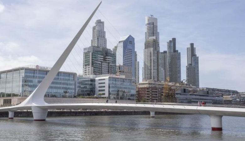 CABA superó los 40 grados de sensación térmica y el AMBA continúa bajo ...